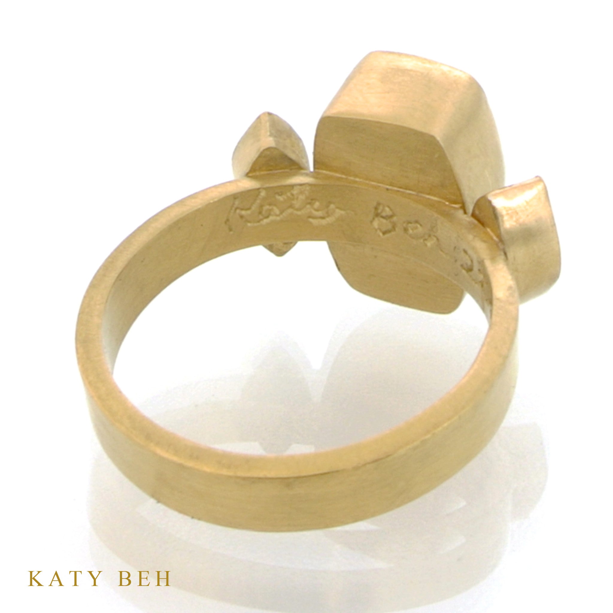 Yellow-Green Tourmaline and Montana Sapphire Ring | Katy Beh Jewelry
