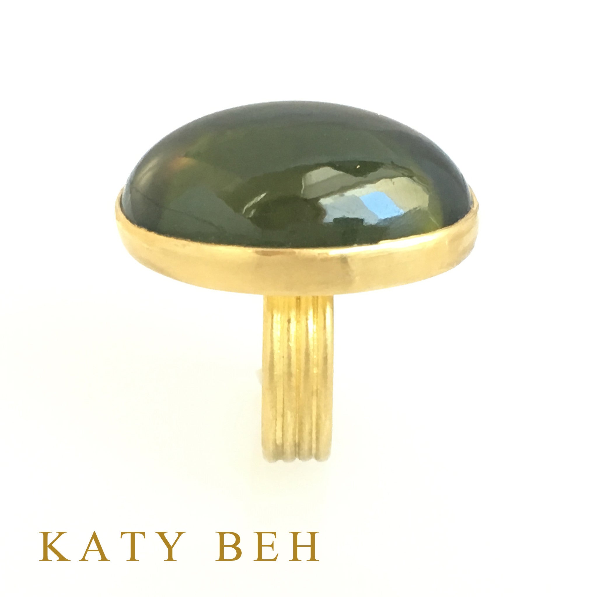 Viv Vesuvianite Ring | Katy Beh Jewelry
